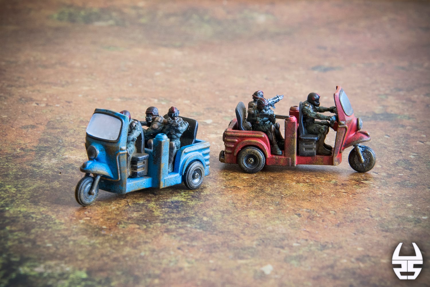 Tuktuk - Fuel World by U25 - MiniHoarder