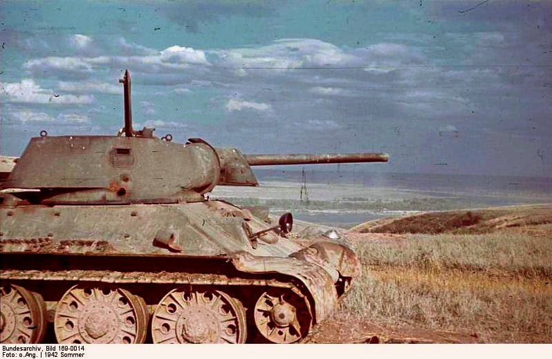 Ritterkrieg WWII T34/76 STZ Tractor Factory T34/76 Tracks and ...