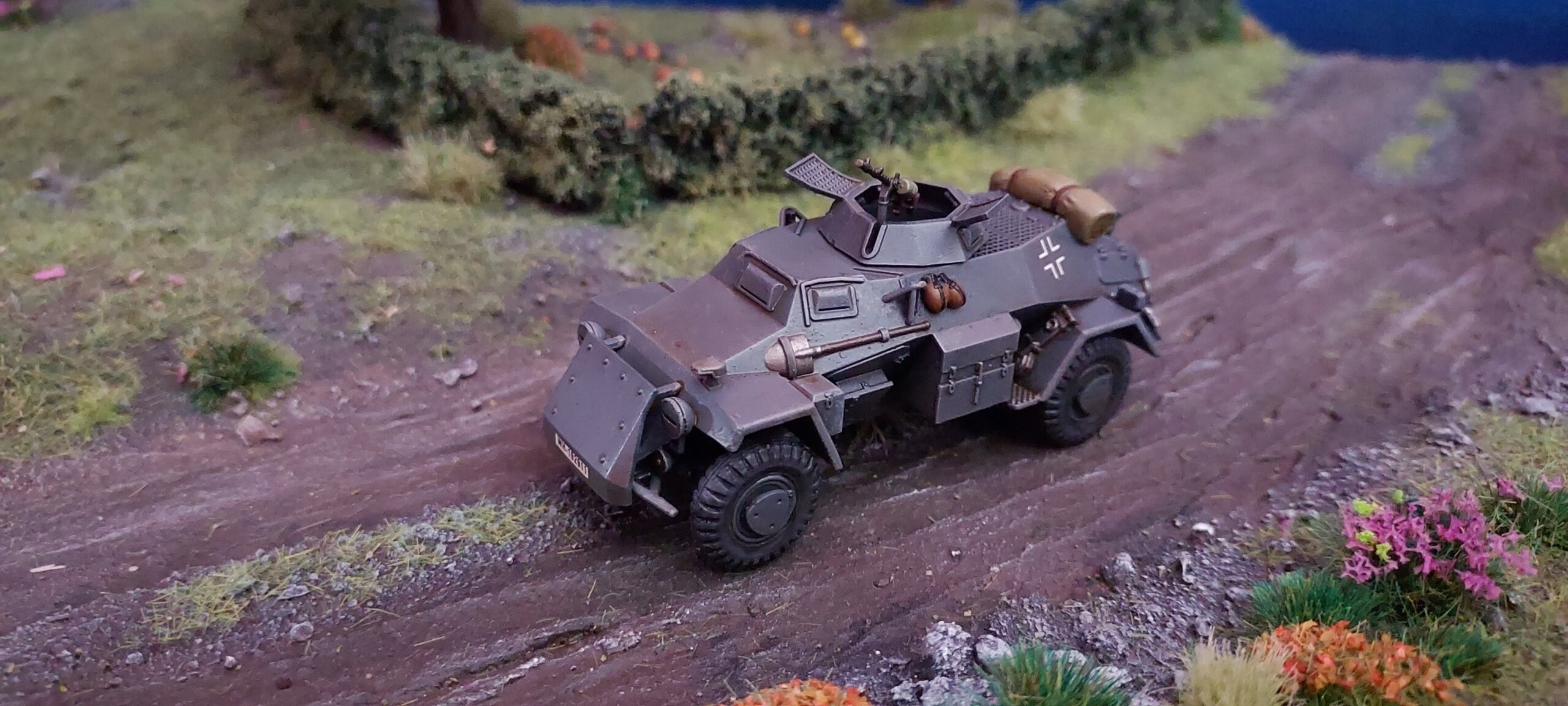 Pack Sdkfz 221 + sPzB 41 (1/56) by Arvernes Miniatures - Wargaming3D