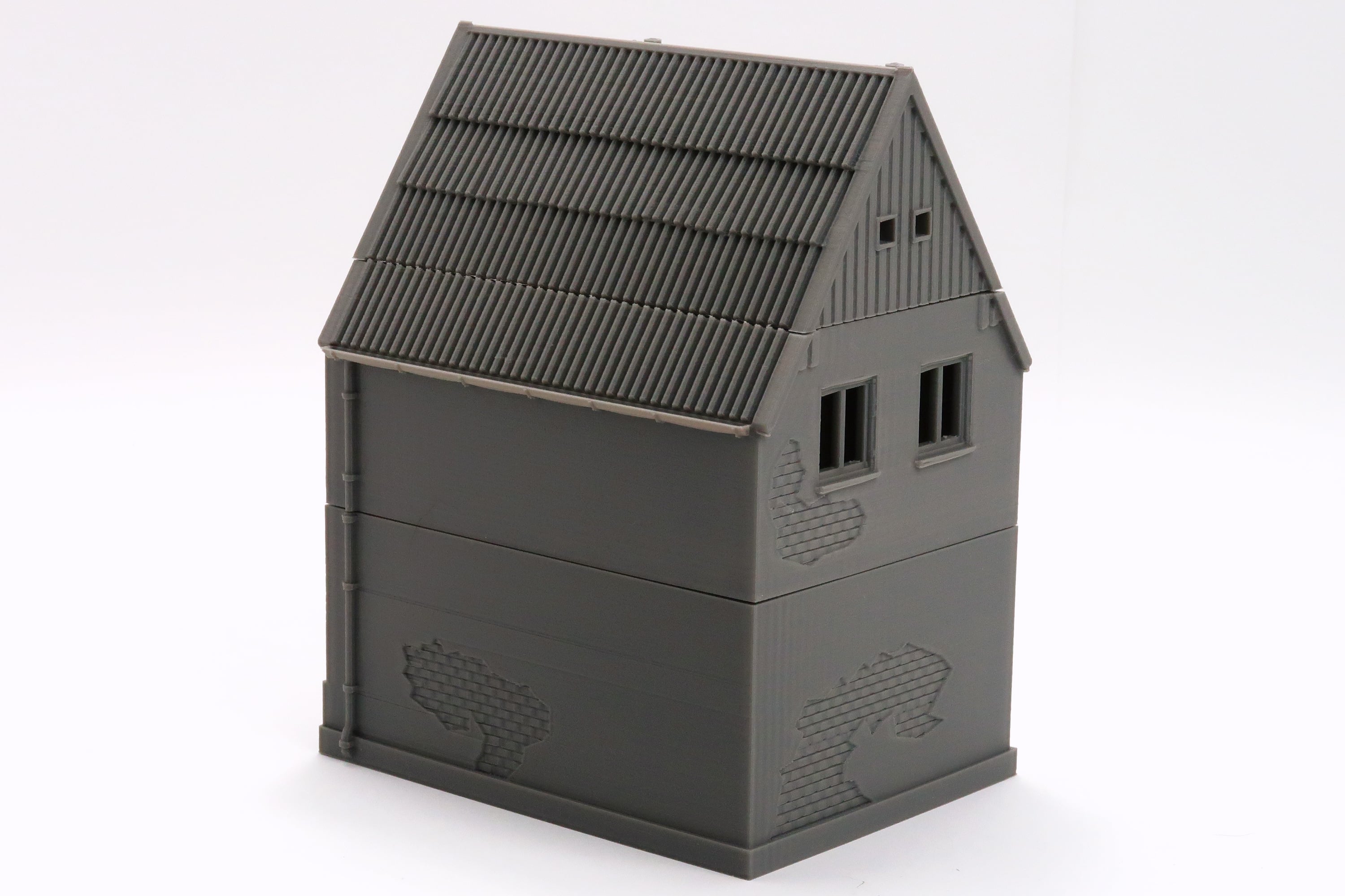 Polish Village House (DS T1) - WW2 Wargaming Terrain by Patrick Miniatures - MiniHoarder