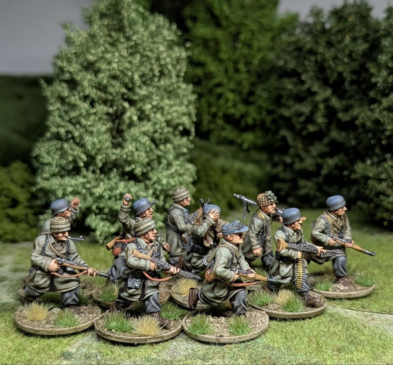 WW2 28mm German Fallschirmjager Complete Squad with modulhead option ...