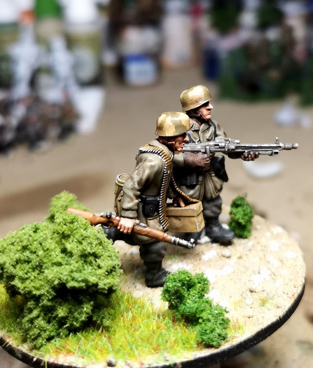 28mm German Fallschirmjager LMG Team 1 by Colonel Muller Miniatures ...
