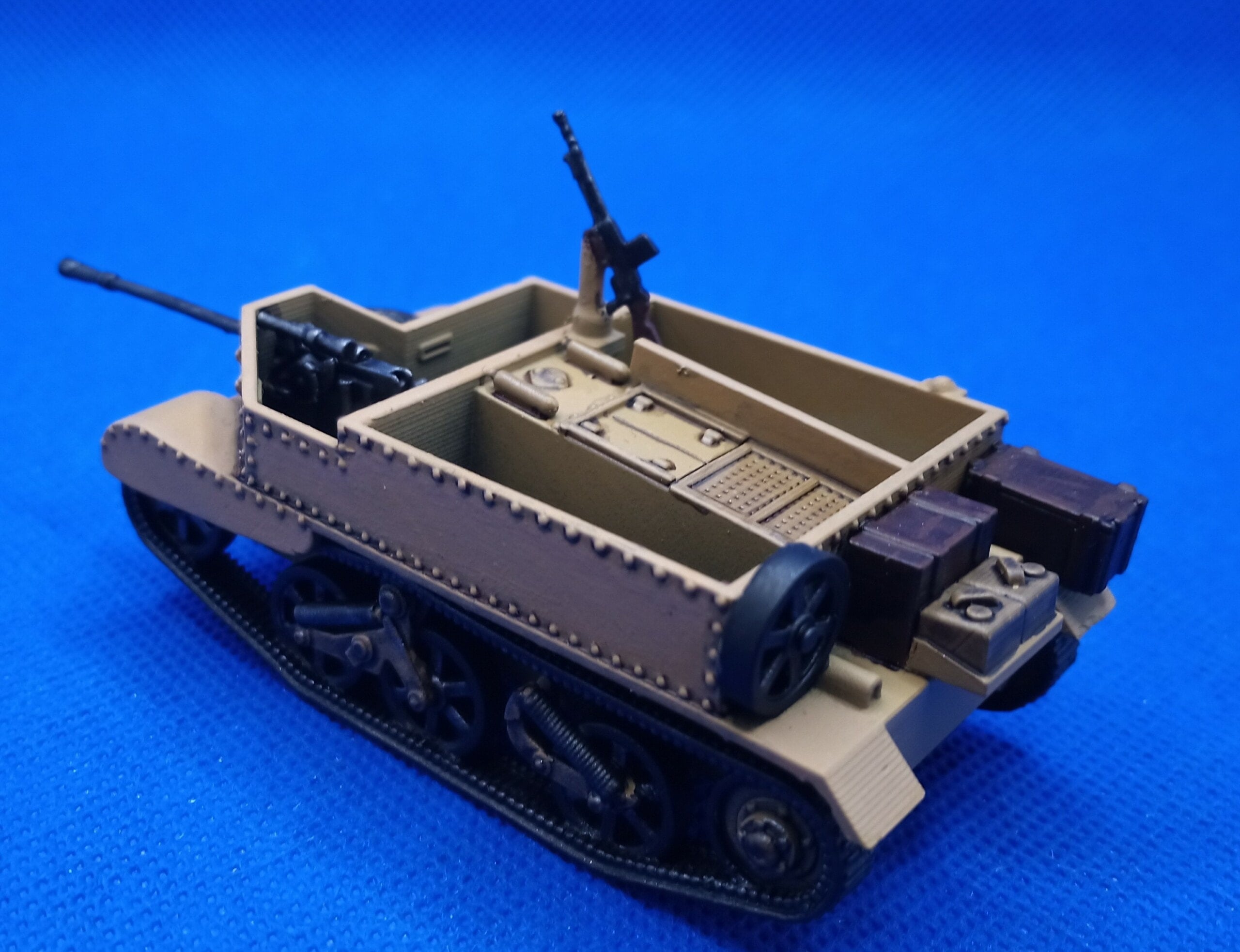 Universal Carrier with 25mm SA34 by Ludocortorum - Wargaming3D