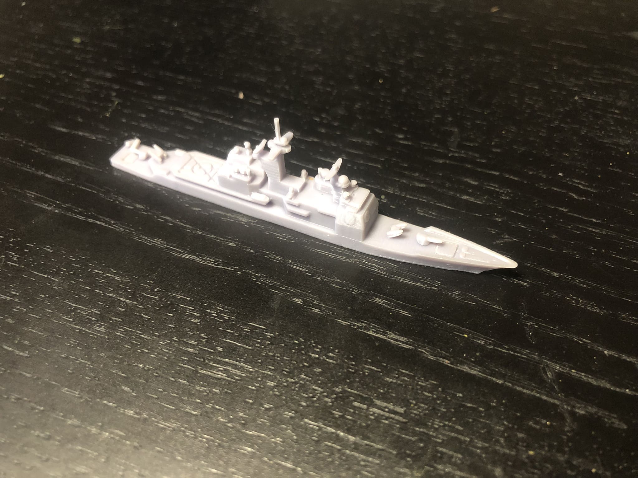 US Ticonderoga Class Guide Missile Cruiser by Hope for the Best Minis ...