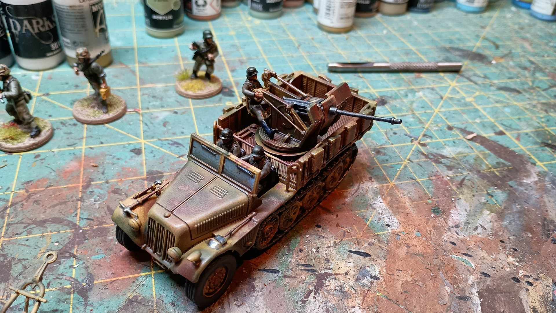 Half-track Sd.Kfz.10/4 with 2cm Flak 30 + Crewmen (Germany, WW2) by ...