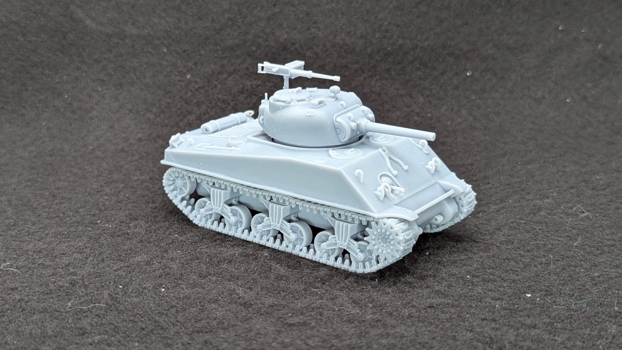 Sherman M4A3 105/76mm (howitzer version) (US, WW2) by Wargame3D ...