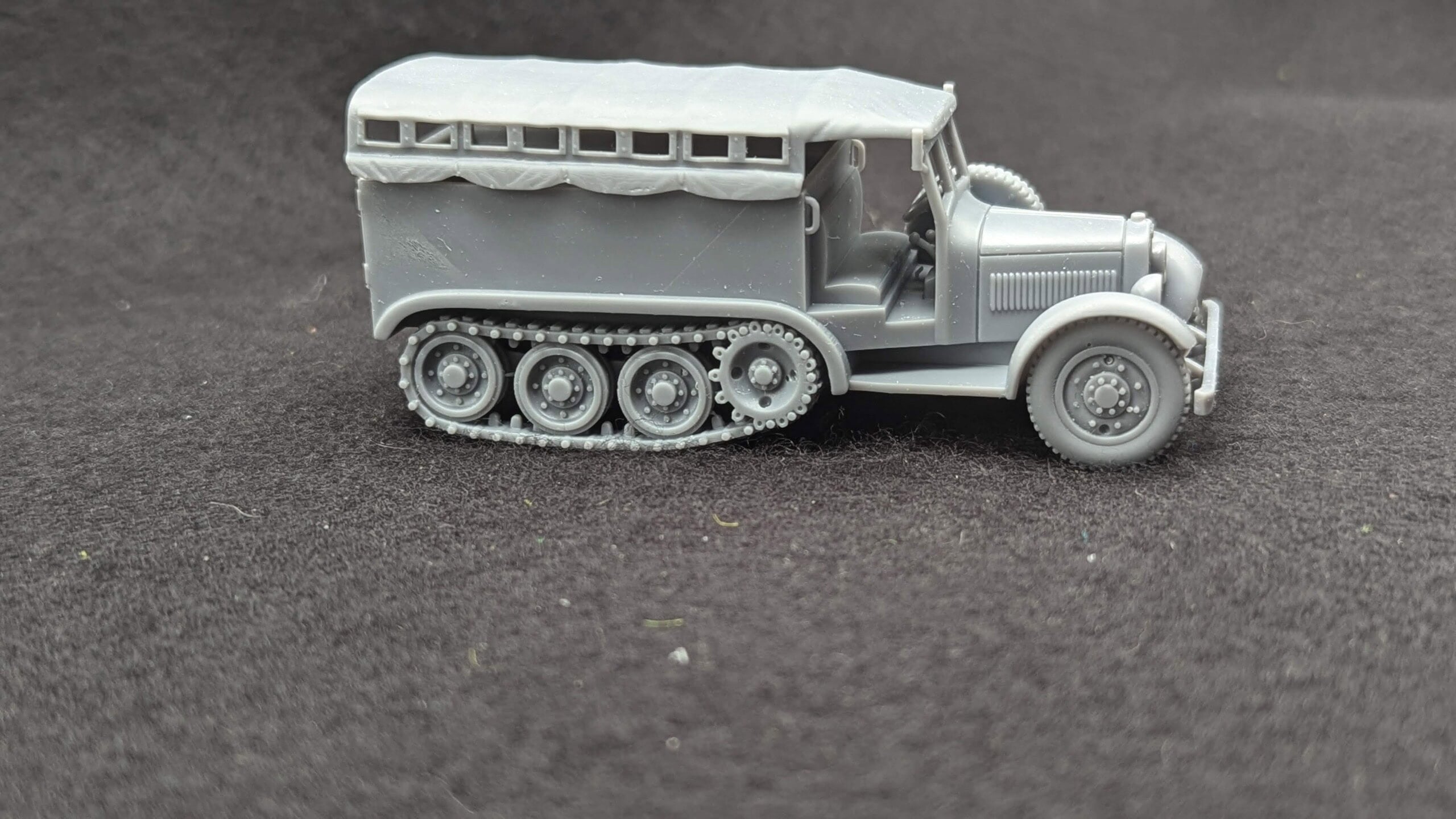 PZInz 222 - Half-Track Supply Truck - wz.39 (Poland, WW2) by Wargame3D ...