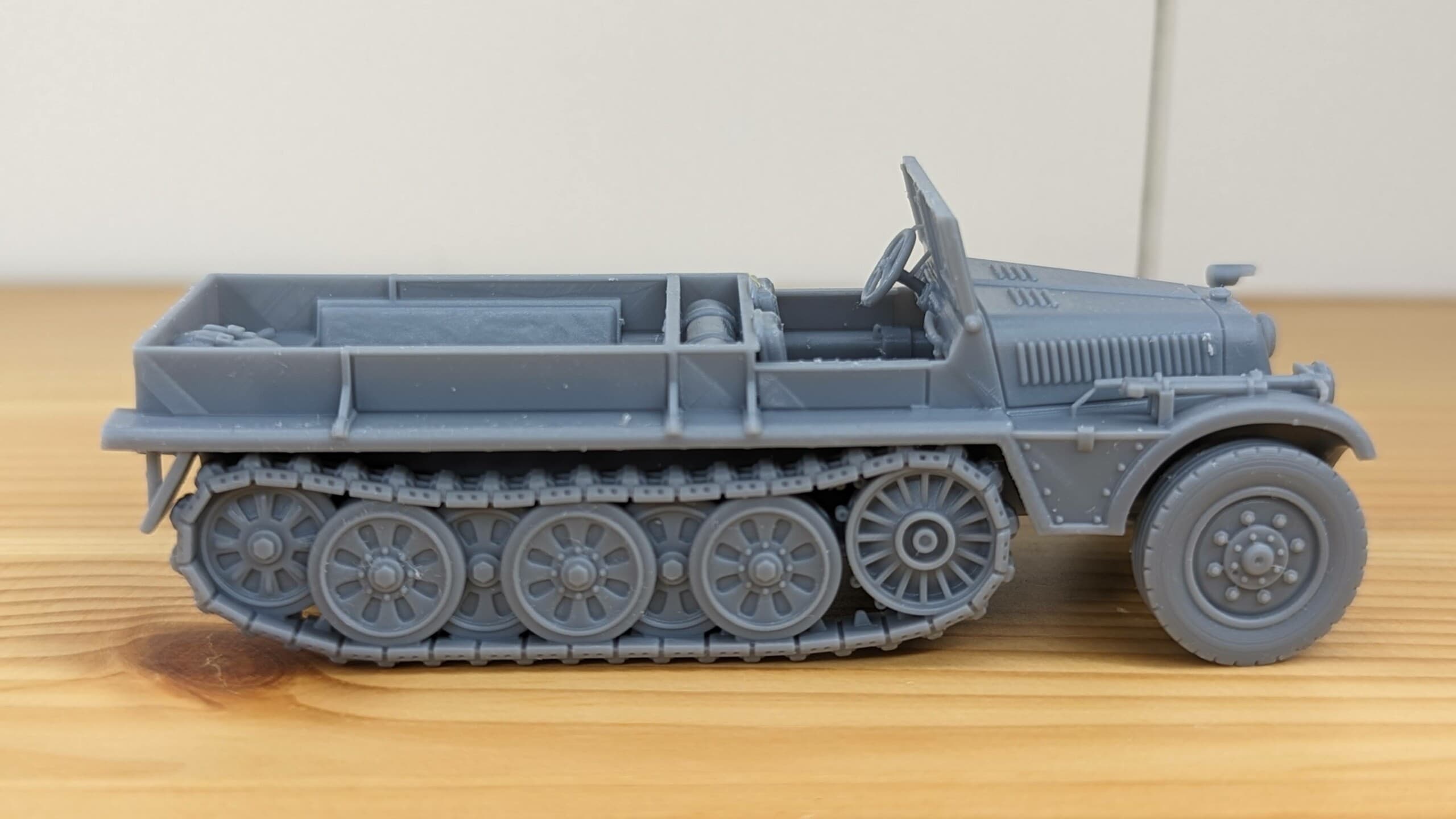 Half-track Sd.Kfz.10/2 Demag with 21cm Nebelwerfer + Crewmen (Germany ...